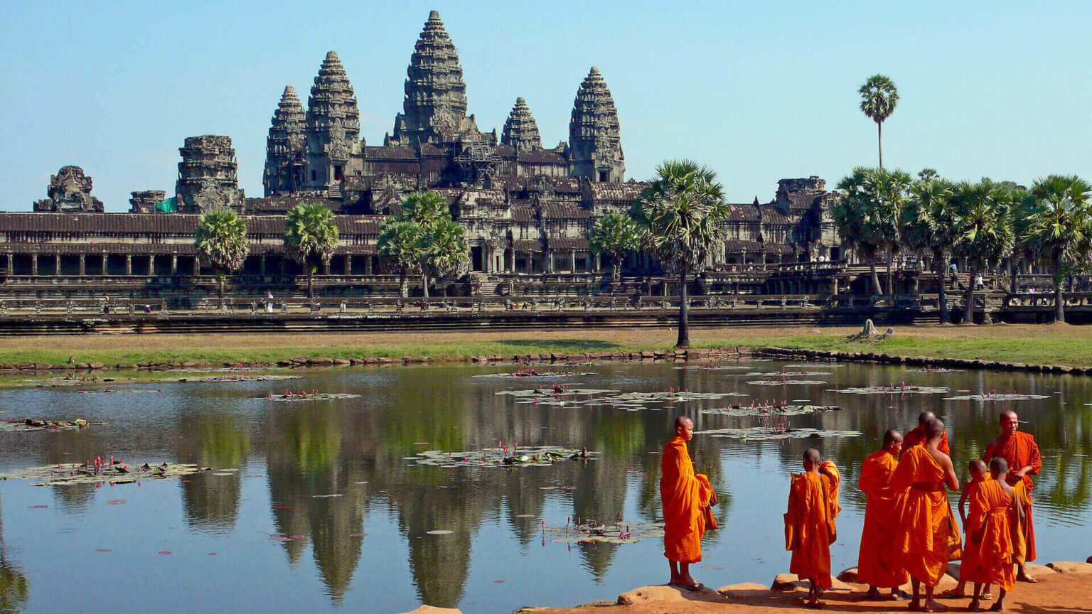 10 Largest Ancient Temples Around the World | The Broad Life